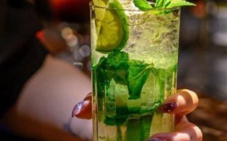 女生适合喝什么鸡尾酒_鸡尾酒推荐女生
