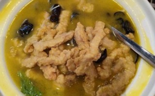 酸汤酥肉的家常做法_酥肉怎么炸才外酥里嫩