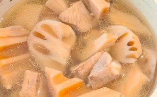 排骨炖藕怎么炖才好吃_排骨炖藕的家常做法