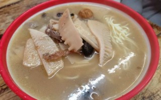 担担面和重庆小面的区别_哪个更好吃