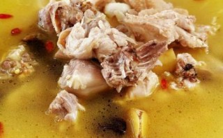 土鸡怎么做好吃又营养_土鸡炖汤还是红烧更补