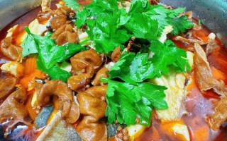 肥肠鱼怎么做_肥肠鱼的家常做法