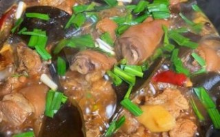 四川炖海带炖鲜猪蹄怎么做_海带炖猪蹄有什么功效