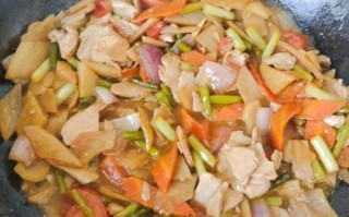 拉条子拌面的菜怎么炒_家常做法步骤