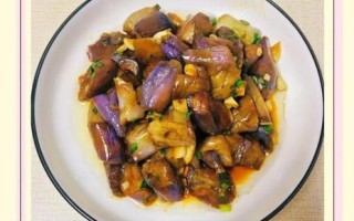 茄子怎么炒不吸油_家常熬茄子做法
