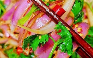 洋葱怎么做好吃_凉拌洋葱要不要焯水