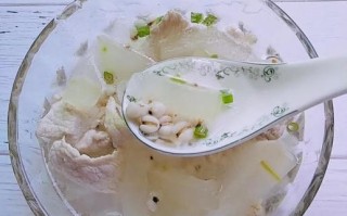 冬瓜肉片汤怎么做好吃又嫩_肉片不柴的秘诀