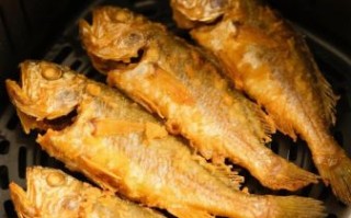 煎小黄鱼怎么不粘锅_小黄鱼怎么煎才酥脆