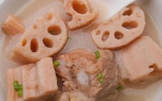 排骨莲藕汤怎么炖好喝_排骨莲藕汤的家常做法