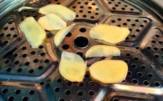 大闸蟹怎么做最好吃_清蒸多久啊