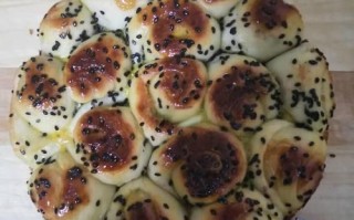 电饭煲做面包怎么做_家常面包简单做法电饭煲