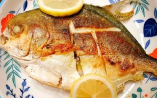 香煎鲳鱼怎么做好吃_香煎鲳鱼的做法大全