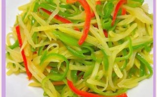 青椒土豆丝怎么炒才脆_土豆丝要不要焯水