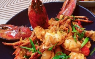 炒小龙虾怎么做_炒小龙虾需要焯水吗