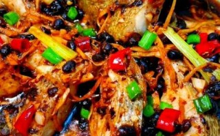 蒜蓉清蒸鱼的做法大全窍门_清蒸鱼怎样蒸才鲜嫩不腥