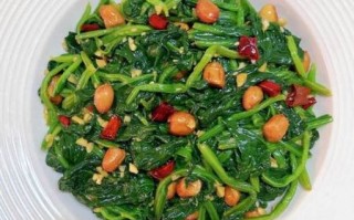 果仁菠菜麻酱怎么做_麻酱果仁菠菜热量高吗