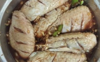 腌制鸡翅怎么入味_鸡翅腌制多久最好