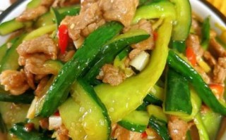 蛇瓜炒肉怎么炒好吃_蛇瓜炒肉的家常做法