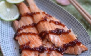 香煎三文鱼排怎么做_香煎三文鱼排热量高吗