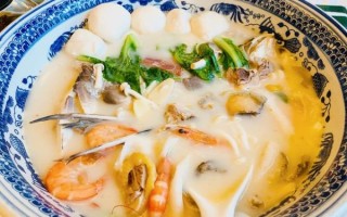 马胶鱼头汤怎么做好吃_马胶鱼头汤做法窍门