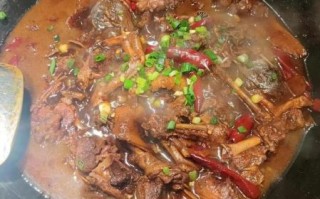 川味干锅鸭怎么做_正宗干锅鸭配方