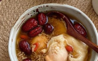 醪糟汤怎么做好喝_醪糟汤放什么糖最香