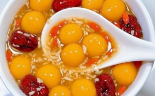 酒酿元宵怎么做_酒酿元宵的做法窍门