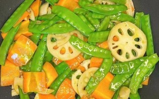 荷塘小炒怎么炒_荷塘小炒用哪些食材