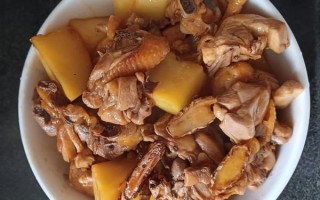 土豆炖鸡块放什么调料_家常做法