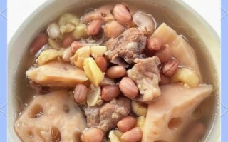 莲藕花生排骨汤怎么做不腥_莲藕花生排骨汤窍门