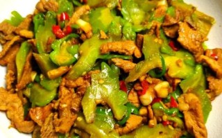 苦瓜怎么炒不苦_苦瓜炒菜100种大全