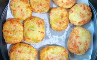 土豆饼怎么做才外酥里嫩_土豆饼家常做法大全