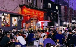 郑州地道小吃哪里吃_郑州夜市必去地点