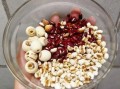 红豆薏米粥怎么煮才好吃_红豆薏米粥去湿气正确做法