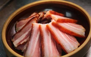 腊肉怎么做出来的_腊肉腌制风干全过程