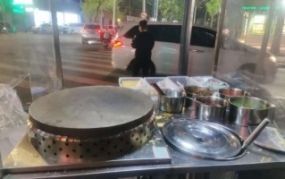 卖杂粮煎饼累死了_如何减轻摆摊疲劳