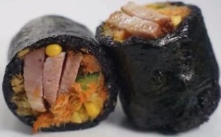 香肠饭团怎么做_香肠饭团热量高吗