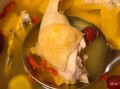 鸡汤放什么炖最有营养_孕妇能喝吗