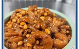黄豆炖猪皮怎么做_黄豆炖猪皮的功效