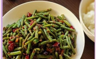 长豇豆怎么做好吃_长豇豆炒什么最下饭