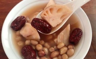 莲藕汤可以放阿胶吗_阿胶和莲藕一起炖的禁忌