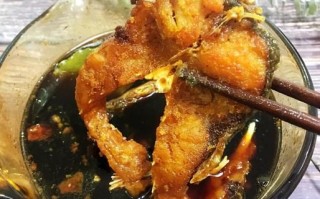湖南熏鱼怎么做_家常熏鱼要熏多久