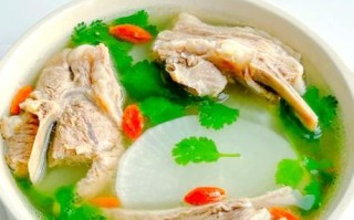 清炖羊肉汤怎么炖不膻_清炖羊肉汤正宗做法