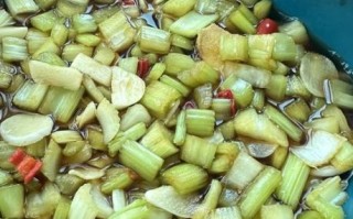 腌制芹菜的做法大全_芹菜怎么腌才脆