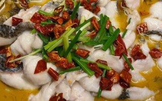酸菜鱼火锅用什么鱼最好吃_黑鱼片还是草鱼段