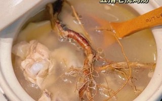 五指毛桃煲鸡汤的做法广东_五指毛桃煲鸡汤要焯水吗