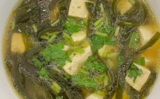 海带豆腐粉汤怎么做_海带豆腐粉汤家常做法
