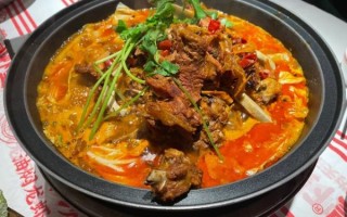 羊蝎子火锅怎么做好吃_羊蝎子火锅做法窍门