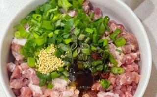 南方鲜肉馄饨馅怎么调_鲜肉馄饨馅放什么