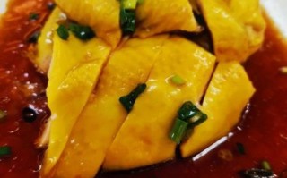 白斩鸡怎么烧好吃窍门_白斩鸡怎么做才嫩滑